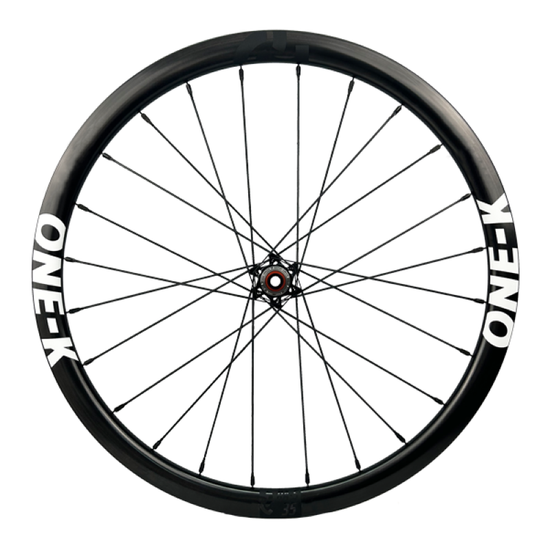 ONE-K | Rekordverdächtig leichte Rennrad DISC Carbonlaufräder